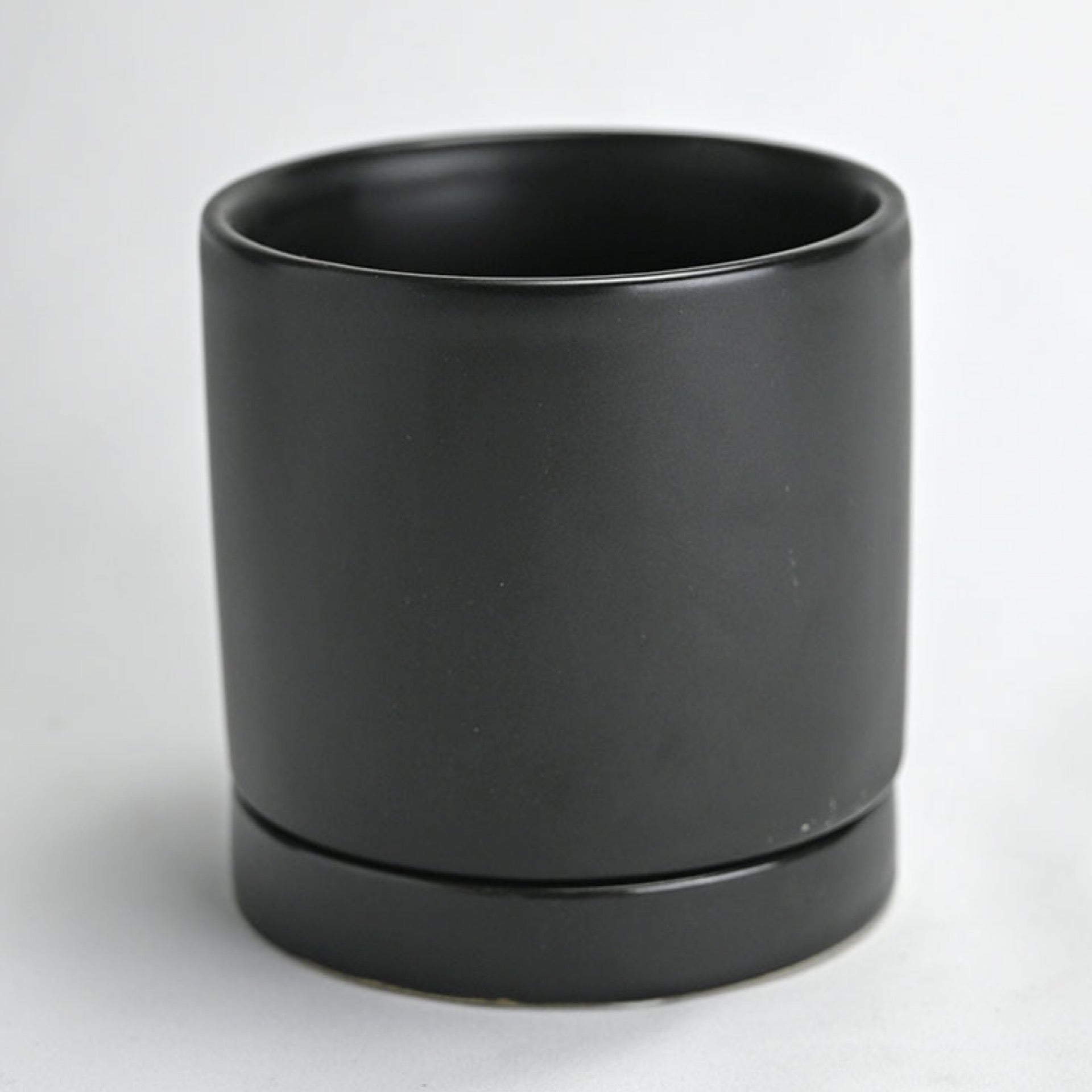 Contemporary Cylinder - Matte Black, 3.5" | The Pottery Jungle